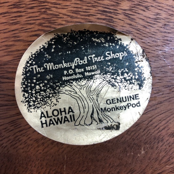 The MonkeyPod Tree Shops | Accents | The Monkeypod Tree Shops Leaf ...